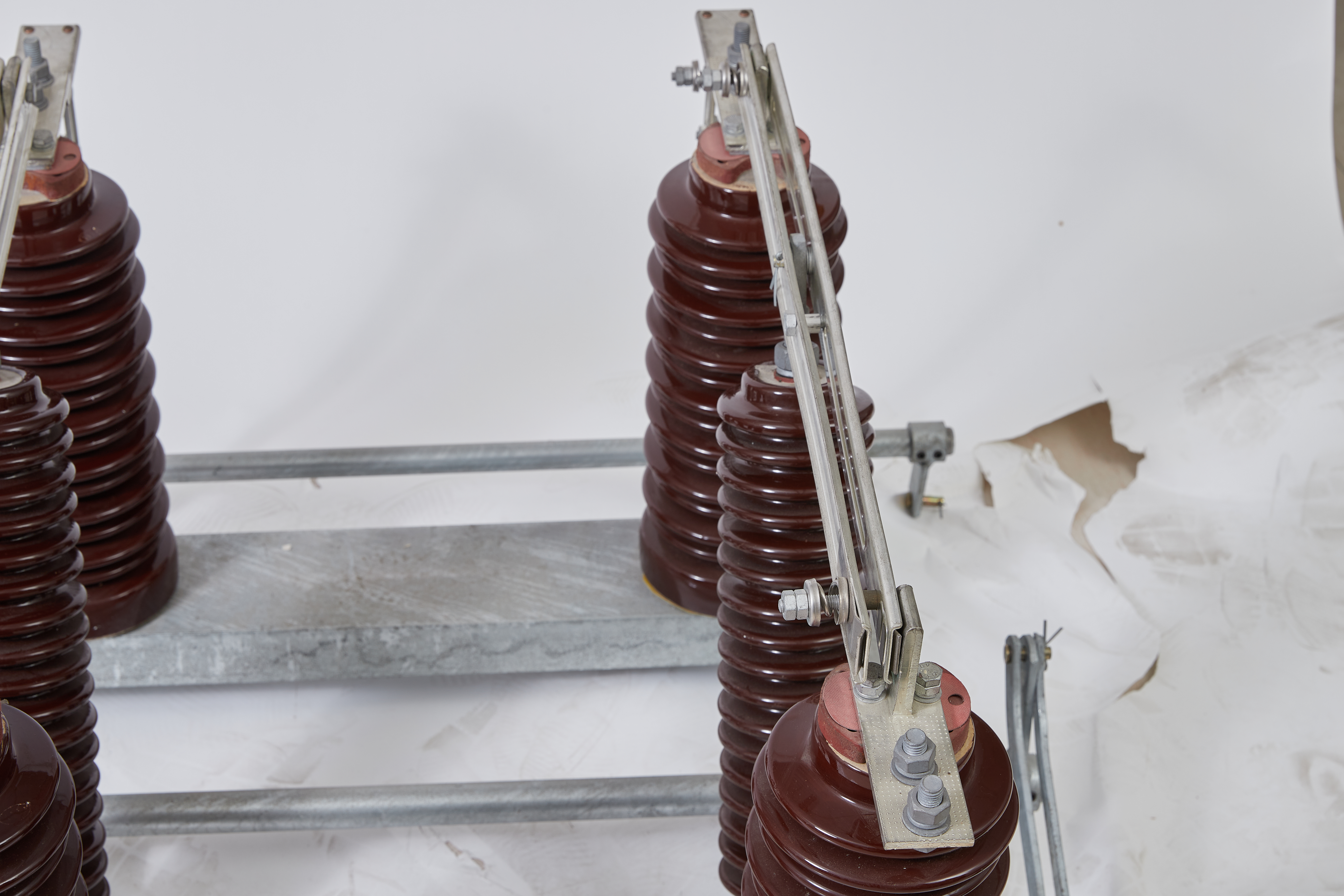 500kV disconnect switch fault analysis and treatment