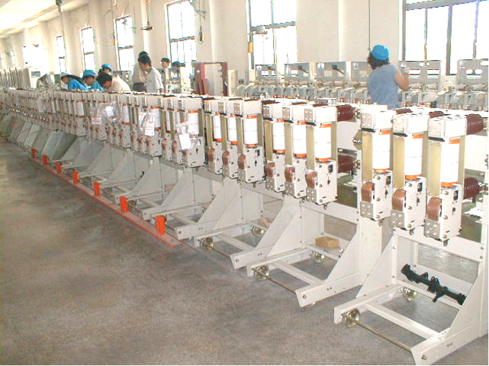 ZN65-12 Introduction to the principle of indoor high-voltage vacuum circuit breaker