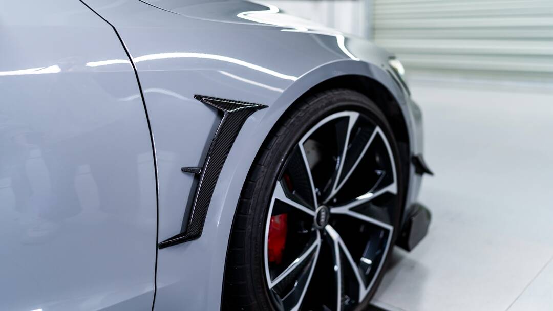 Audi RS7 Aerodynamic Dry Carbon Fiber Body Kits