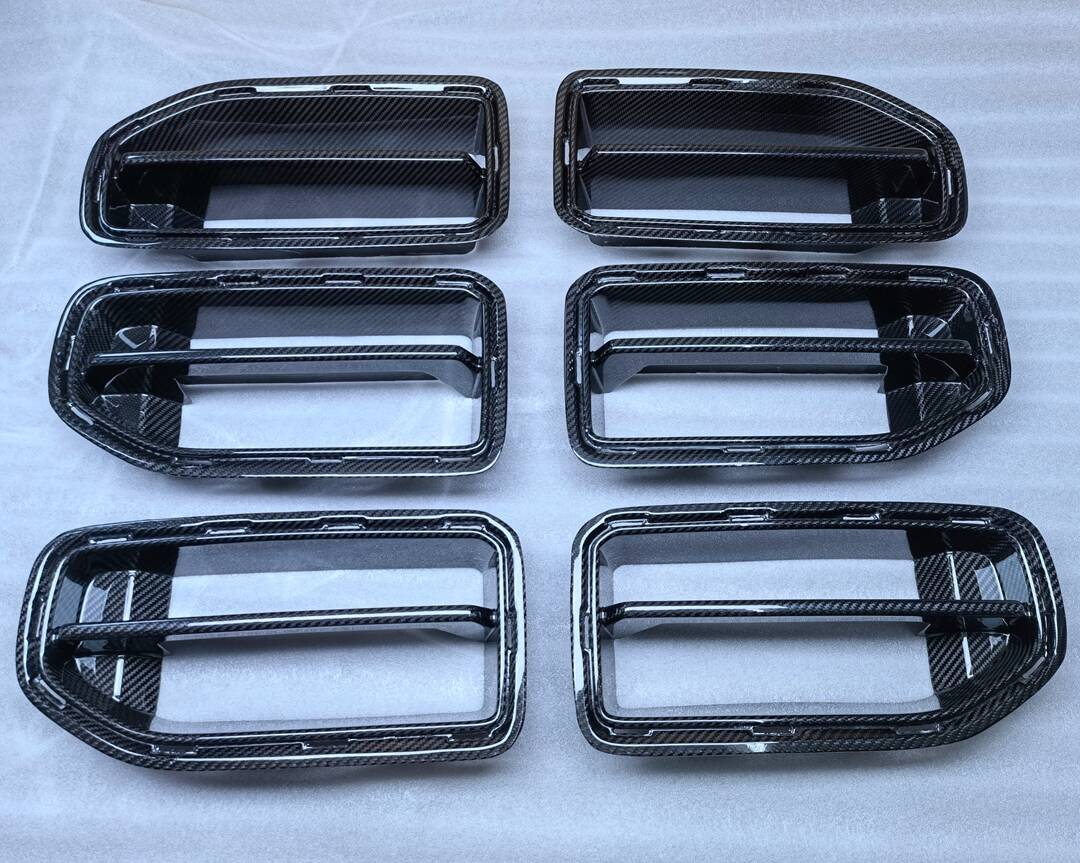 carbon fiber front grill for BMW G87 M2