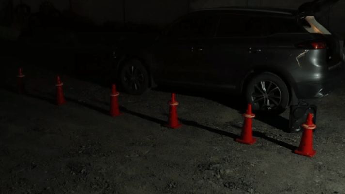 Sequential Traffic Cone Light vs Traditional Warning Lights | Road ...