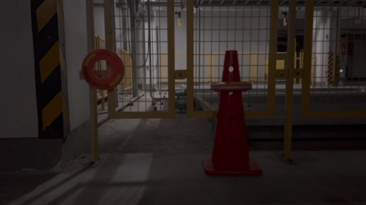 Sequential Traffic Cone Light vs Traditional Warning Lights | Road ...