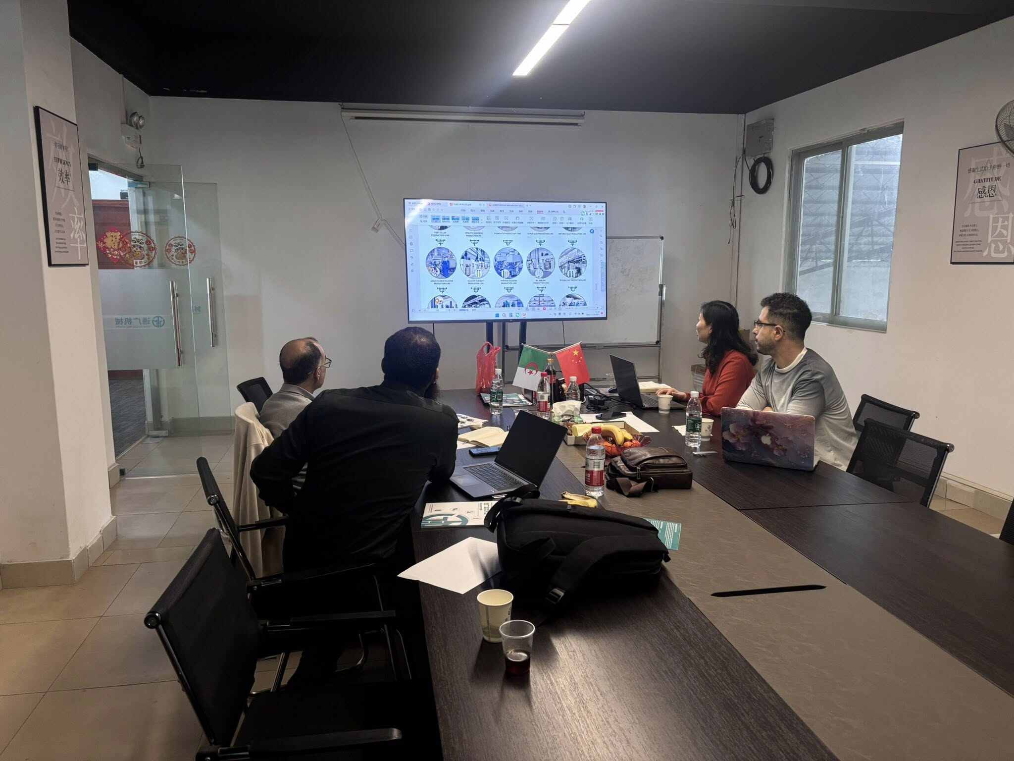 Welcoming Our Valued Partners from Algeria: A Successful Acrylic ...