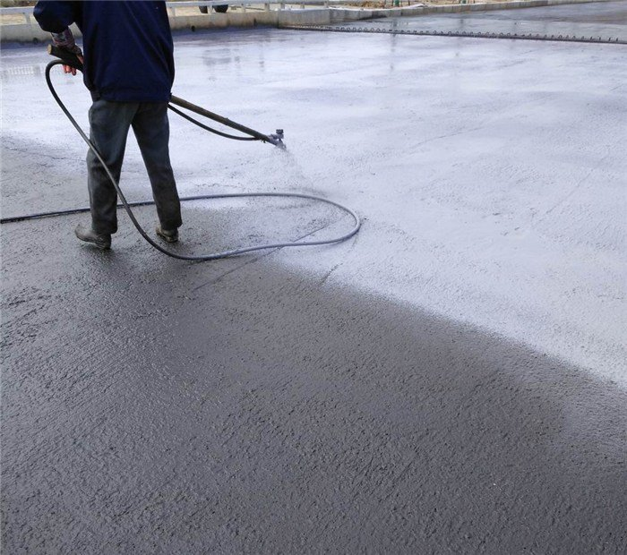 Enhancing Pavement and Roof Durability: The Role of Asphalt Emulsion Primer