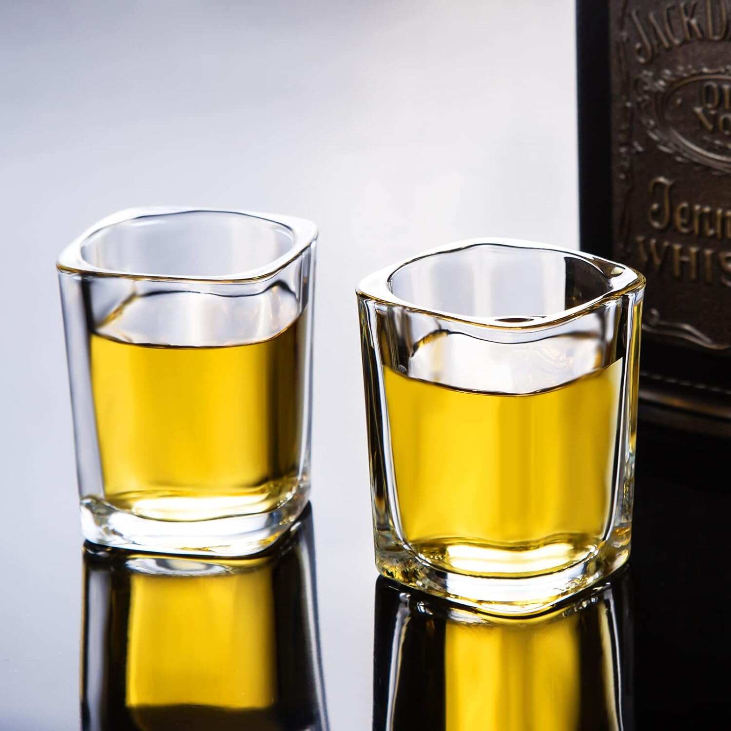 Glass thick bottom liquor cup household liquor cup trumpet cup one cup ...